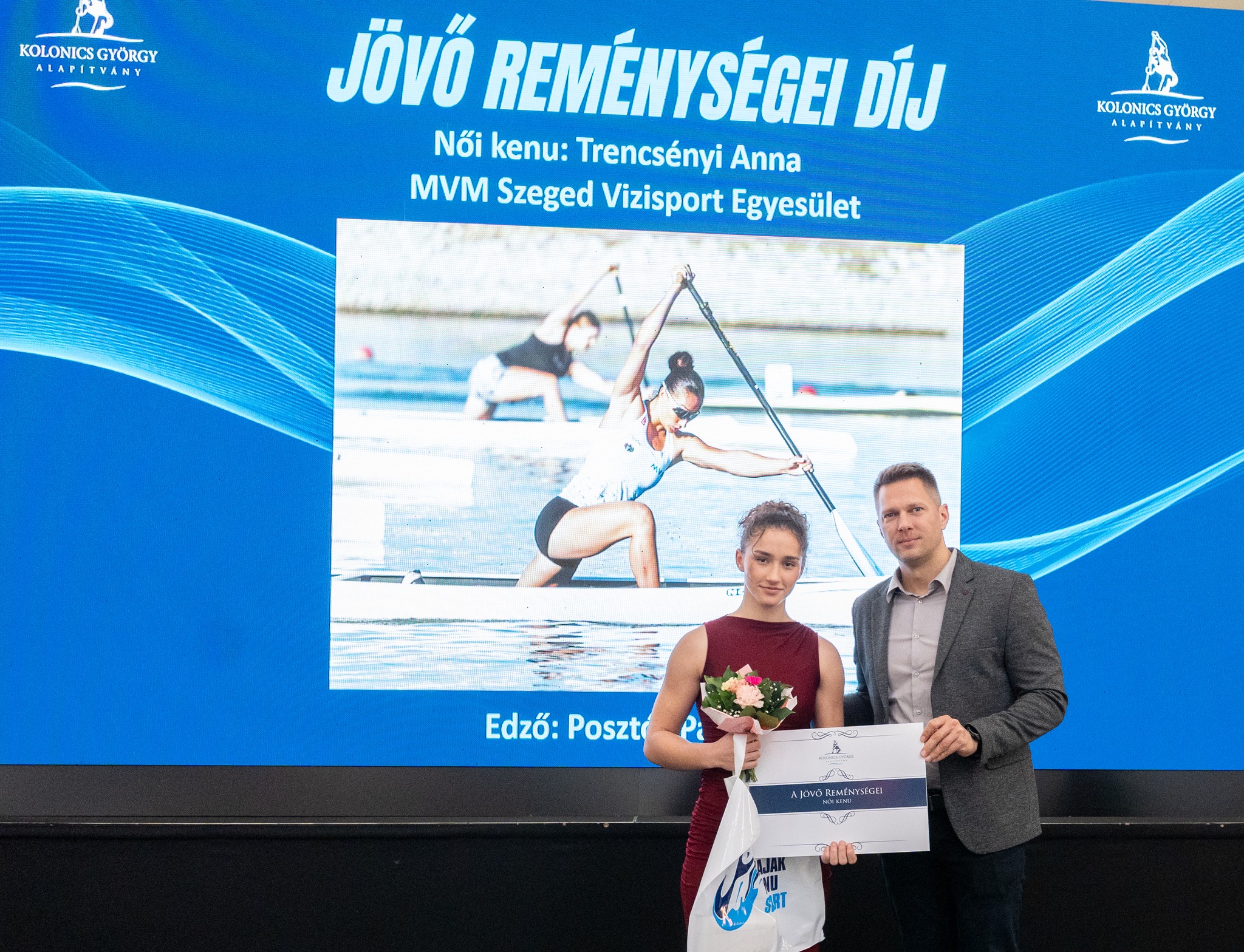 Jövő Reménységei ösztöndíjban részesült Trencsényi Anna - L Cafe